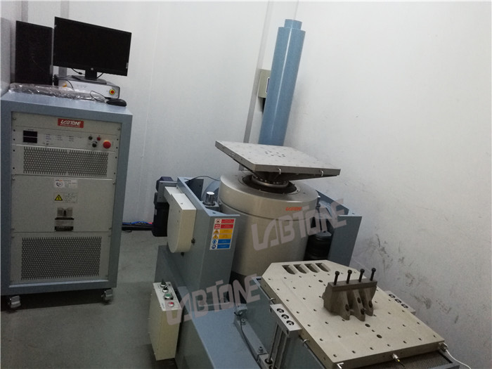 120kg load Vibration Table Testing Equipment For Battery Package Meets ...