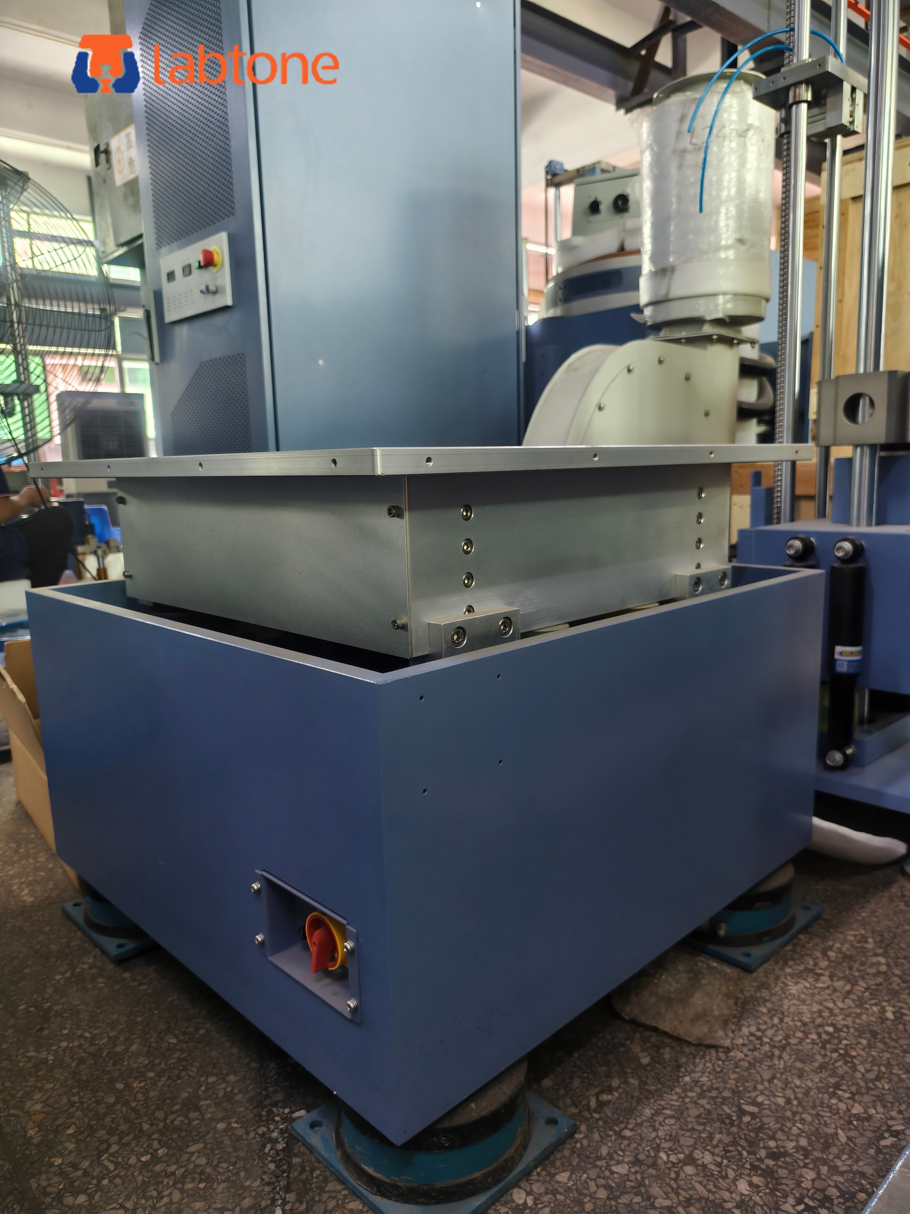 100KG Payload Mechanical Vibration Testing Machine Complies With GB UL ...